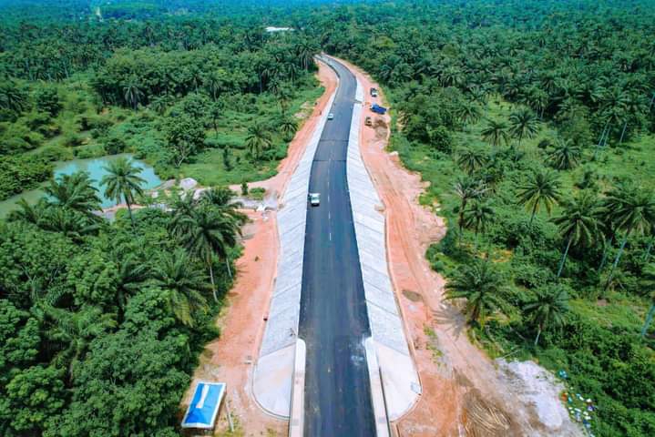 GOVERNOR ENO INAUGURATES 60M OBOT AKARA BRIDGE PROJECT, AWARDS CONTRACT ...