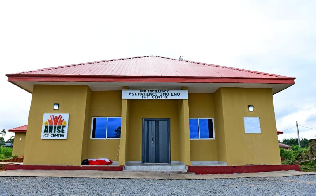 NSIT UBIUM COUNCIL CHAIRMAN IMMORTALIZES LATE FIRST LADY: NAMES ICT ...